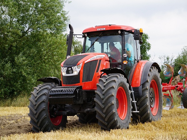 MJ Fry Agricultural Engineers, New and Secondhand Tractors, Farm ...
